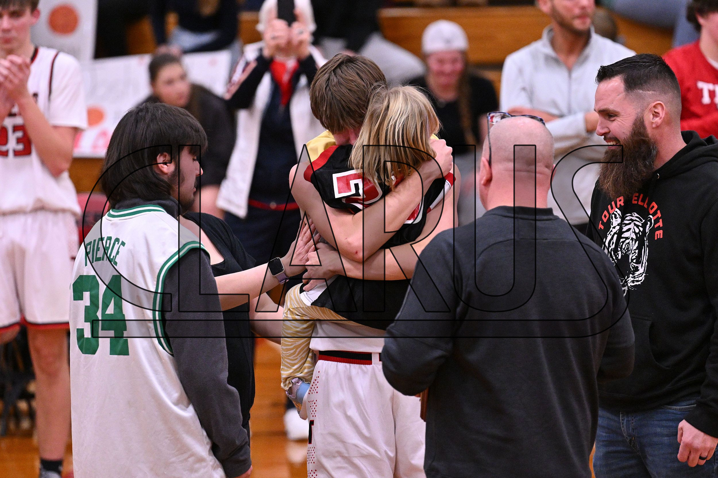 Clarus Multimedia Group captures your businesses advertising, marketing and promotional ...